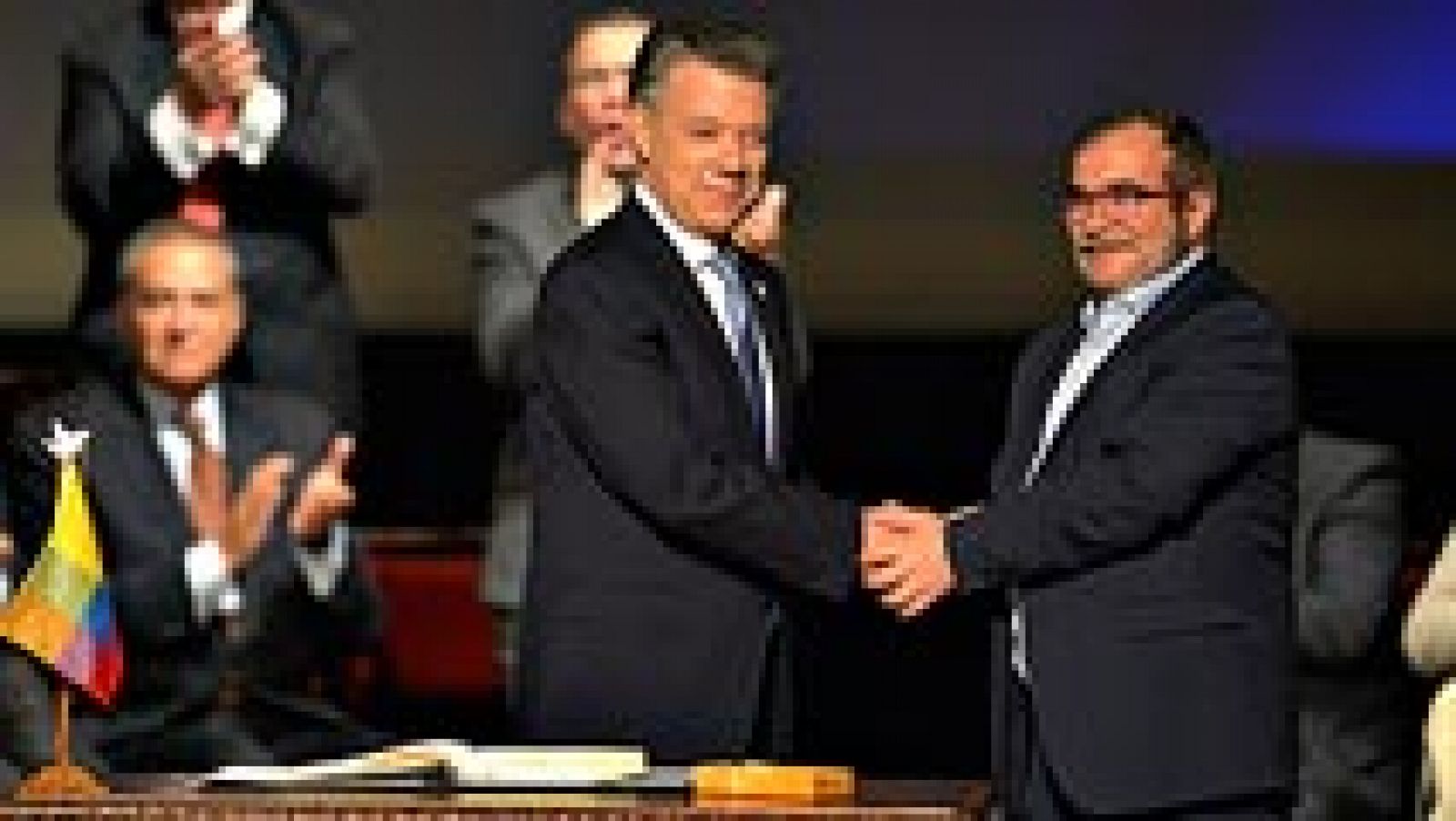 Acuerdo De Paz En Colombia El Presidente De Colombia Y El Líder De