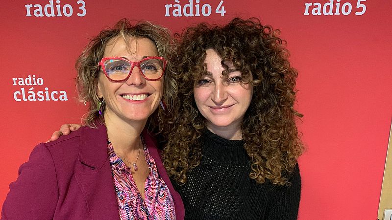 Con ellas. Mujeres que cuentan - Gloria Roura Viñas: la médica del rizo