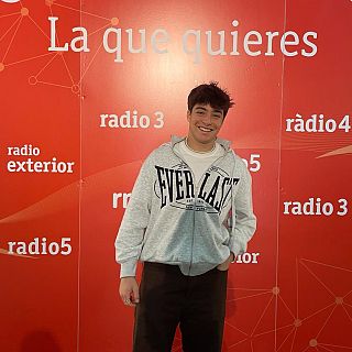 Izan Llunas, el éxito de un actor y cantante precoz