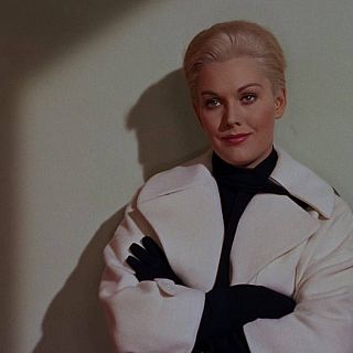 Memoria de delfín - Personaje del año 1997: Kim Novak