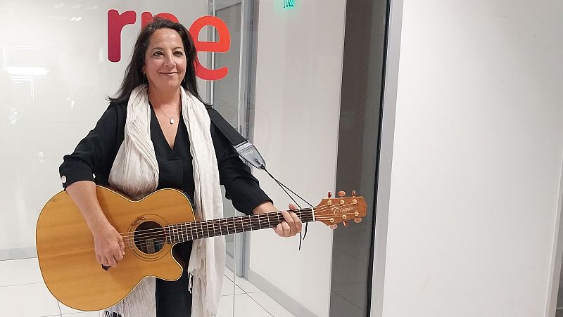 Inma Serrano celebra tres décadas en la música