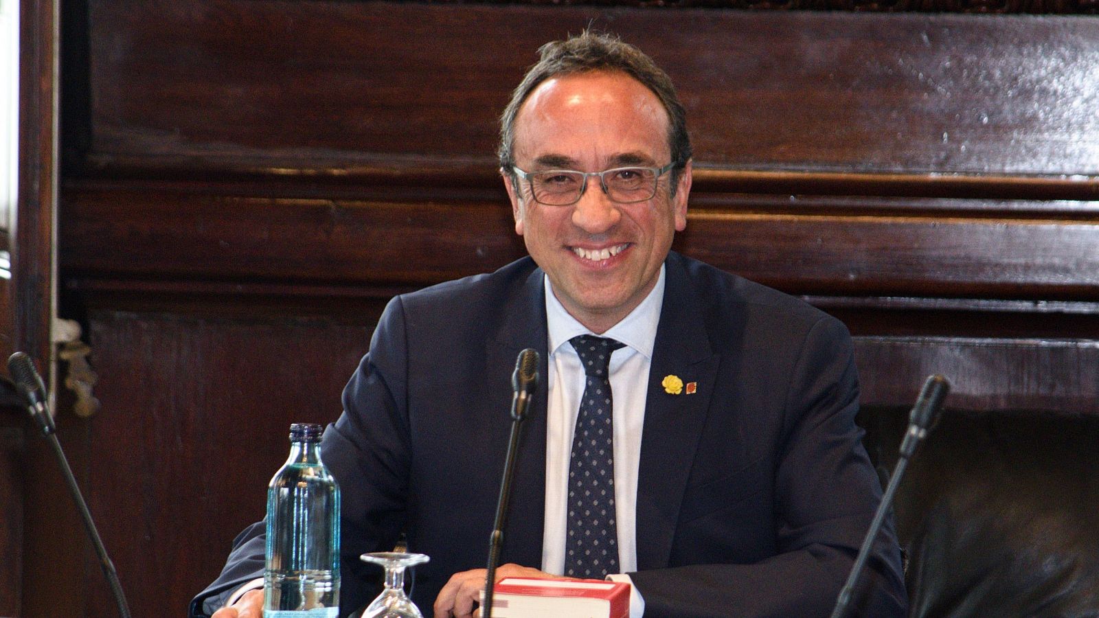 Josep Rull fixa el ple d'investidura al Parlament per al 25 de juny Josep Rull fixa el ple d'investidura al Parlament per al 25 de juny