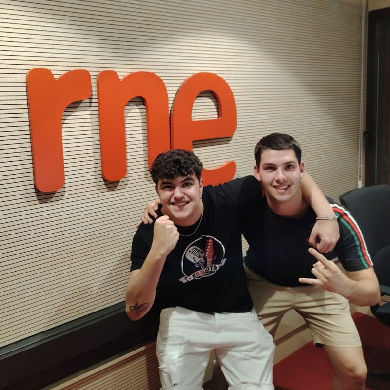 El grupo Linaje ha dado a conocer el tema "A remojo", el primero que ...