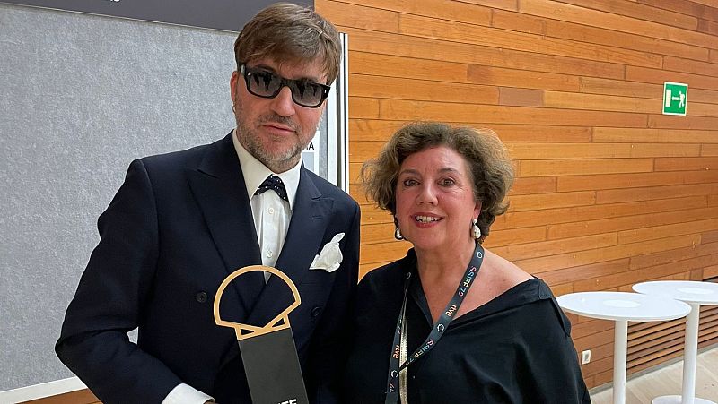 Va de Cine - Entrevistem Albert Serra, guanyador de la Concha de Oro de ...