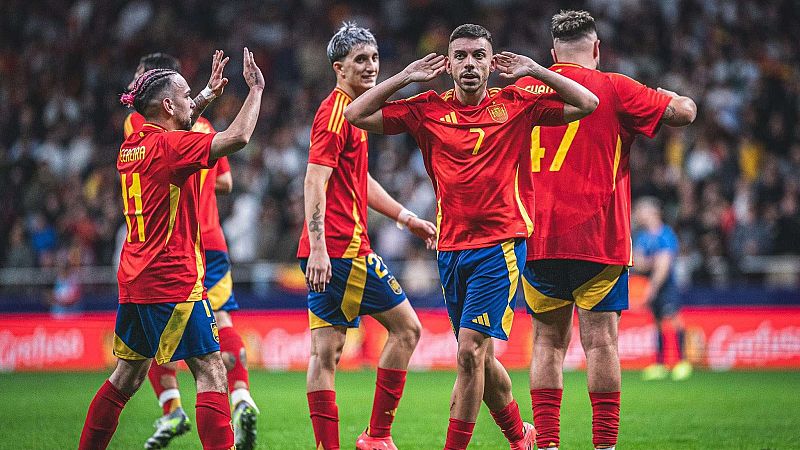 Xavifòrnia - Pedropolis: El “Partidazo de YouTubers”, les Coves d ...