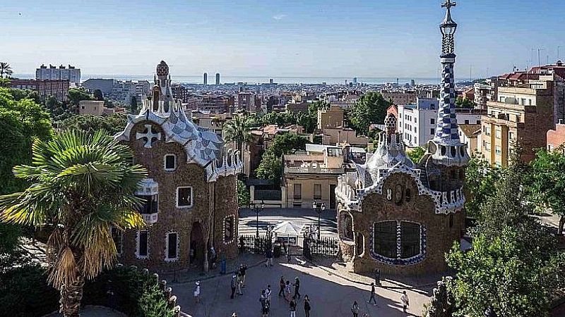 El Park Güell redueix turistes i multiplica la inversió