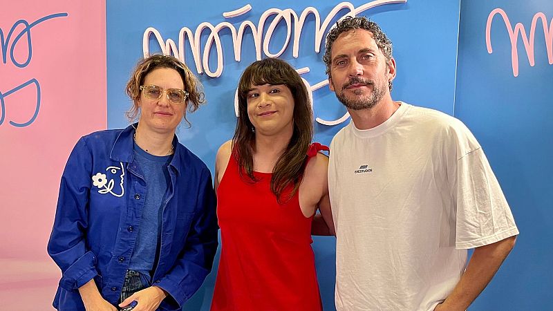 Agustina Macri, Paco León y Carlita presentan 'Miss Carbón'