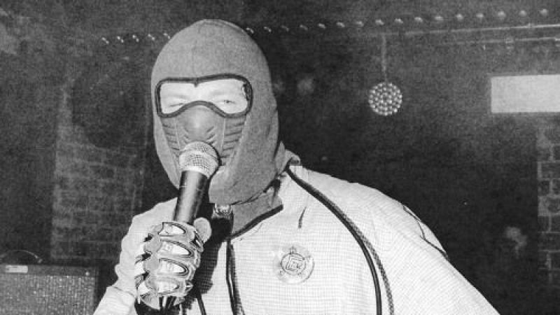 El pinchazo en Radio 5 - Gee Tee, de Australia, vienen a España