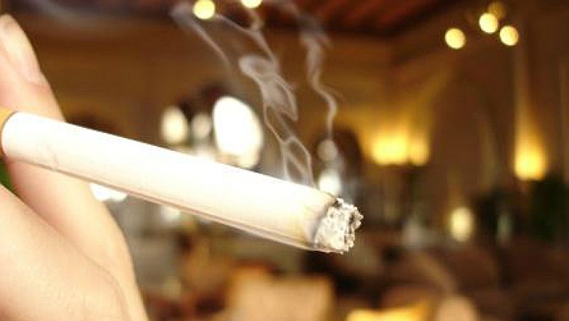 A su salud: Tabaco y enfermedades reumáticas | RTVE Play