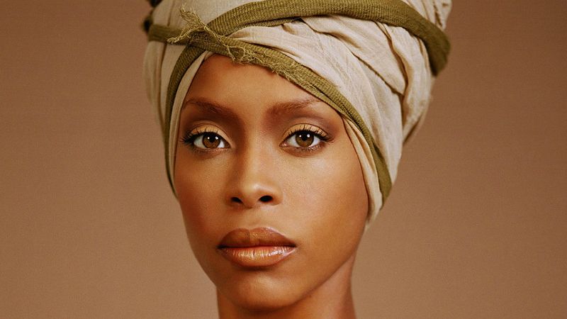 Erykah Badu, Leon Bridges, DeVaughn, The Internet - Akua Naru - Dâm ...