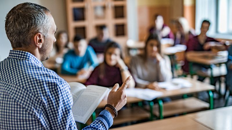 Jaime Nubiola presenta el libro 'Alma de profesor, la mejor profesión ...