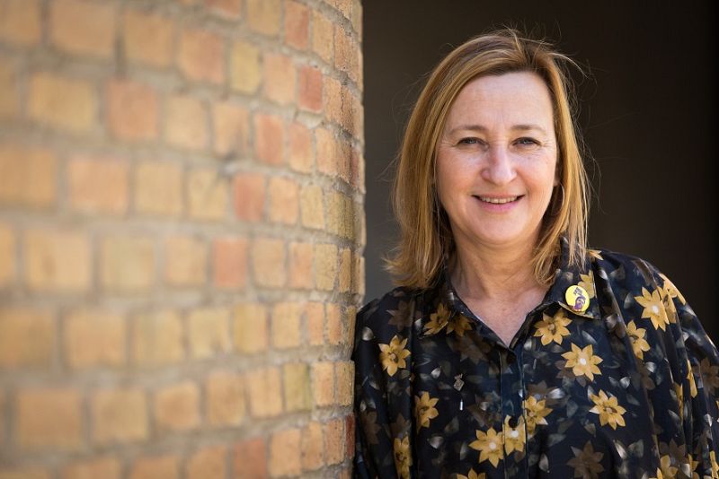 Plurals i singulars a Ràdio 4: El pin parental, vist per la Generalitat ...