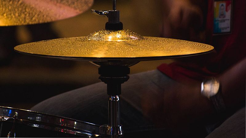 Sonideros: Kiko Helguera & Rodolfo Poveda - Jimmy Cobb: a kind of blue ...