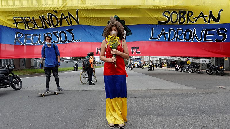 Colombia Siguen Las Protestas Comienza El Diálogo