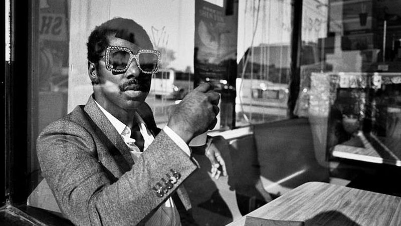 Na Na Na - Curtis Harding, Vera Fauna y Triángulo de Amor Bizarro