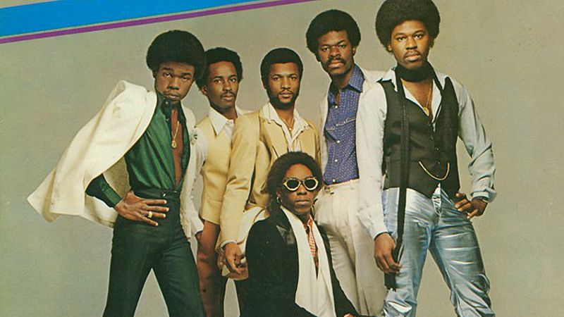 T-Connection, 'At midnight'