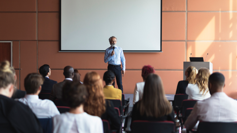 El discurrir del discurso