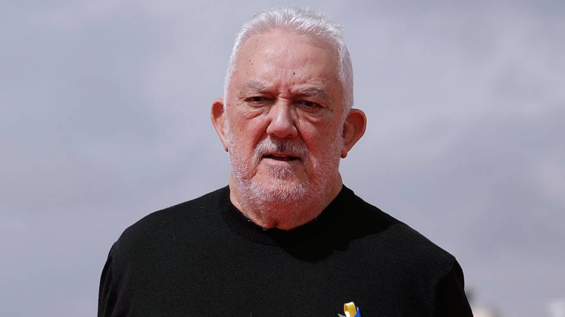 Imanol Uribe dirige a Juana Acosta y Carmelo Gómez en Llegaron de noche