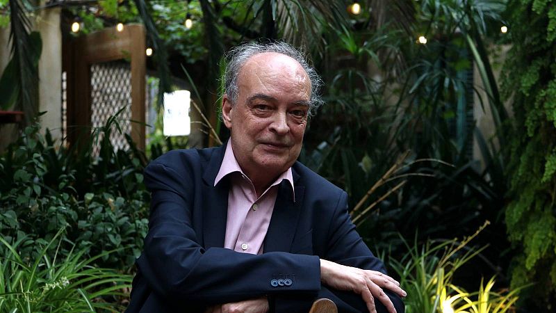 Montevideo es la nueva novela del escritor Enrique Vila-Matas