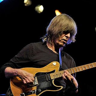 Mike Stern, fuego en las cuerdas - RTVE.es