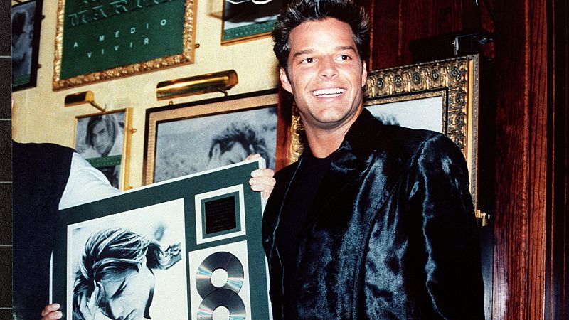 Rebobinando - Ricky Martin: "Living la vida loca"