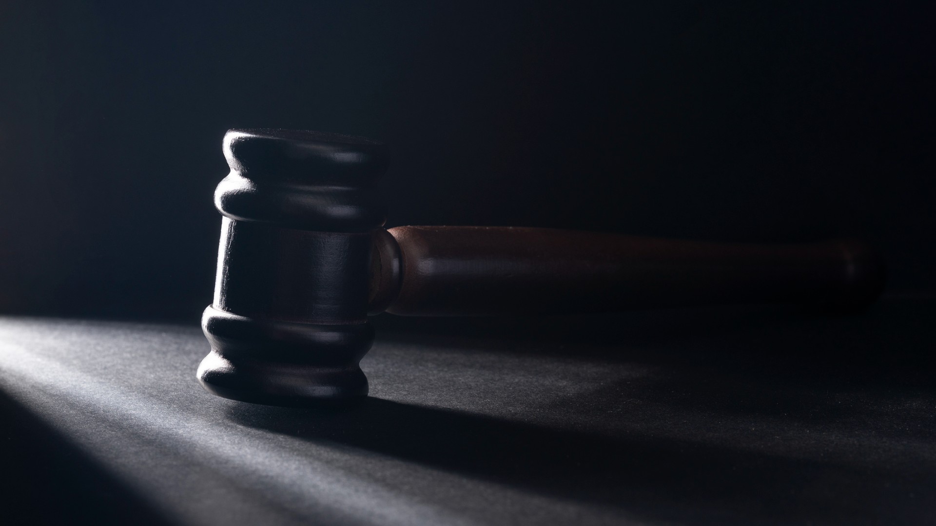 El incomprensible maltrato institucional