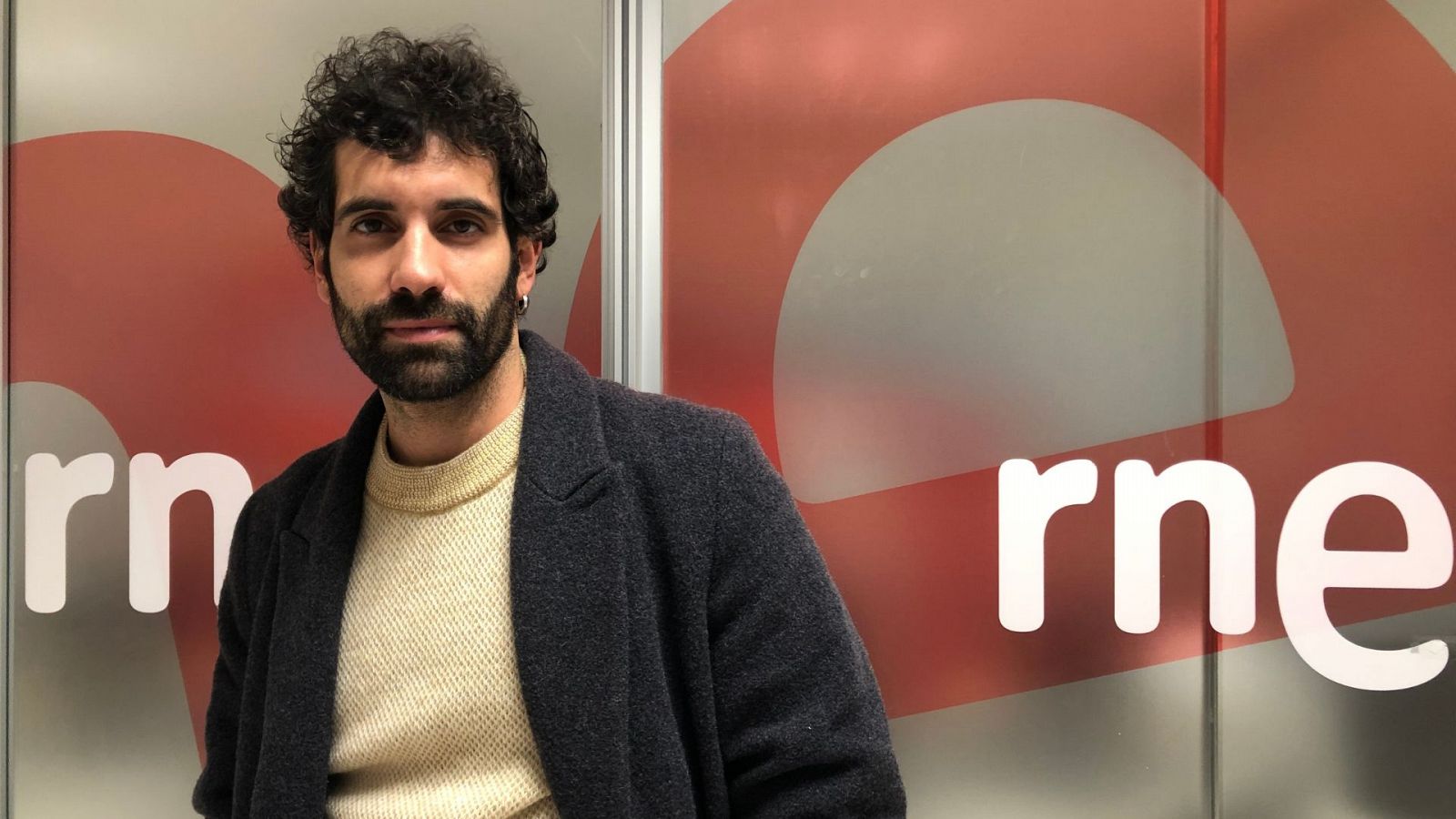 Tamar Novas transita las fronteras en 'O corpo aberto'