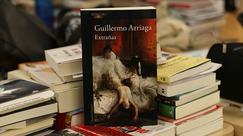 Las 'Extrañas' criaturas de Guillermo Arriaga Las 'Extrañas' criaturas de Guillermo Arriaga