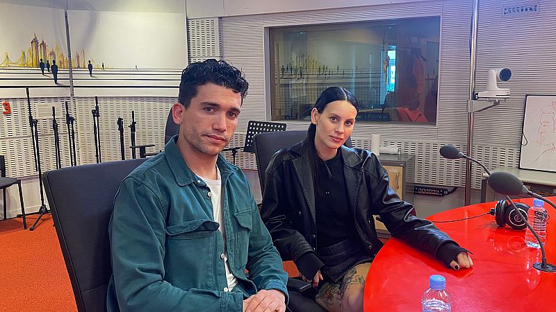 Hoy empieza todo 2 - Jaime Llorente y Milena Smit nos presentan 'Tin & Tina' - 28/02/2023