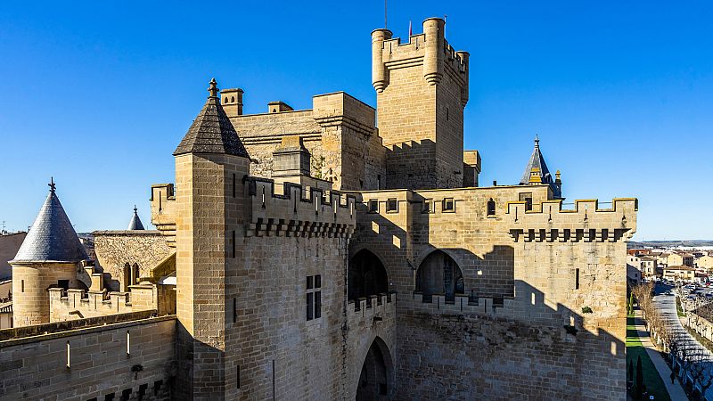 Ruta por los castillos de navarra, sus secretos y leyendas