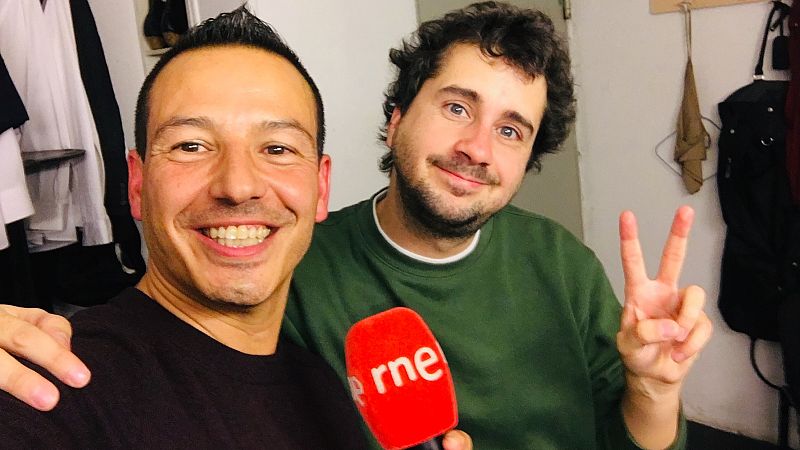 ¿Algún cómico en La sala? Sergio Bezos con Jorge García Palomo