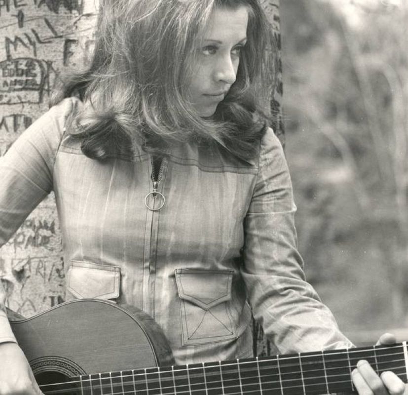 Fallece a los 61 años la cantante Mari Trini | 3