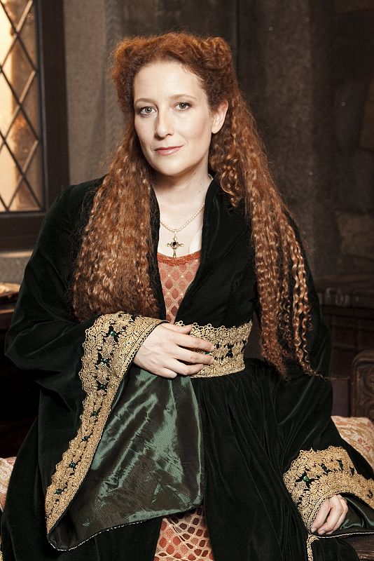 Conoce a los personajes que participarán en la tercera temporada de Isabel | 12