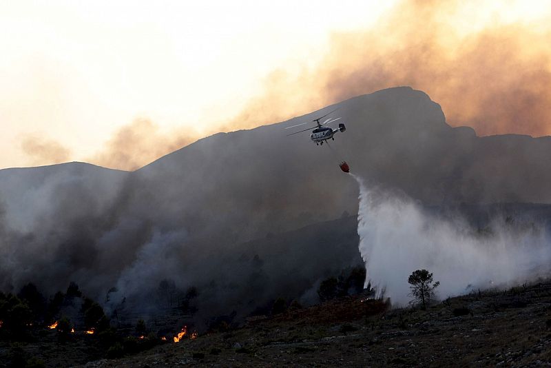 Los Incendios Que Azotan Los Bosques Españoles 32