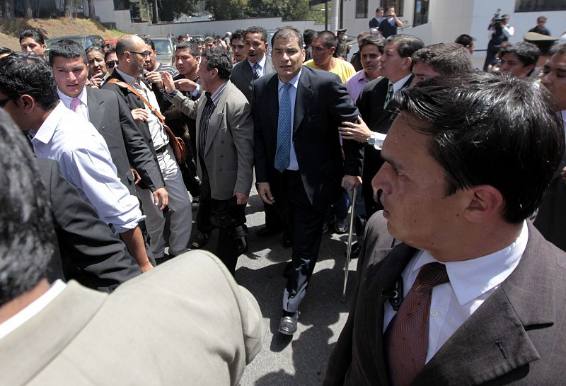 Imágenes De La Protesta Policial Que Ha Sembrado El Caos En Ecuador 16