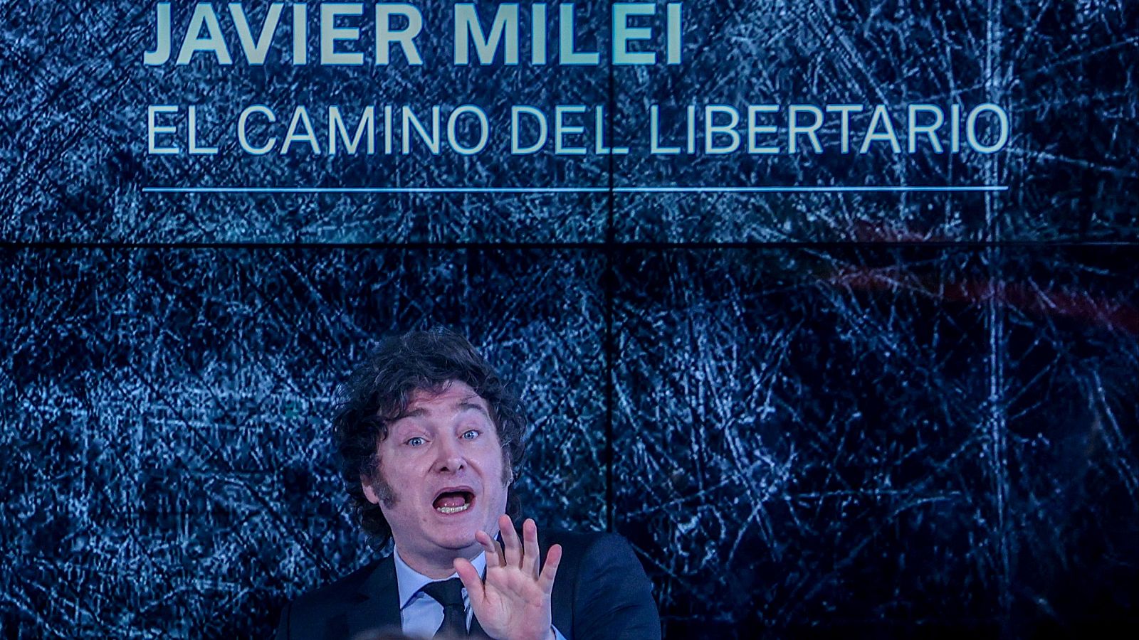 Milei ensalza al líder de Vox, Santiago Abascal, en su visita a Madrid