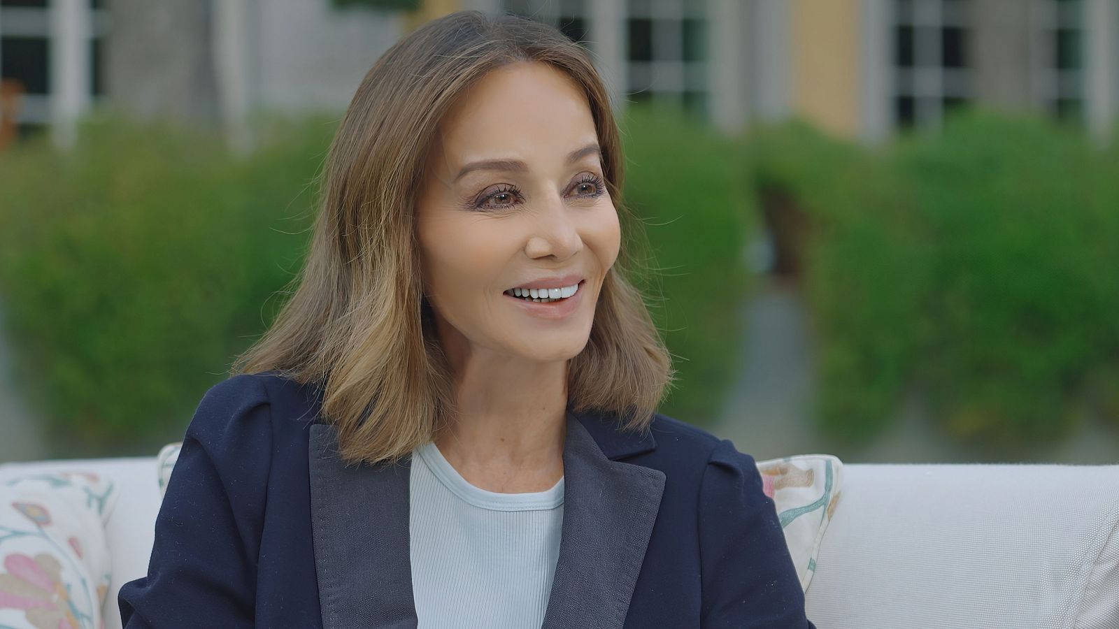 Isabel Preysler: los muebles que la han acompañado desde Filipinas