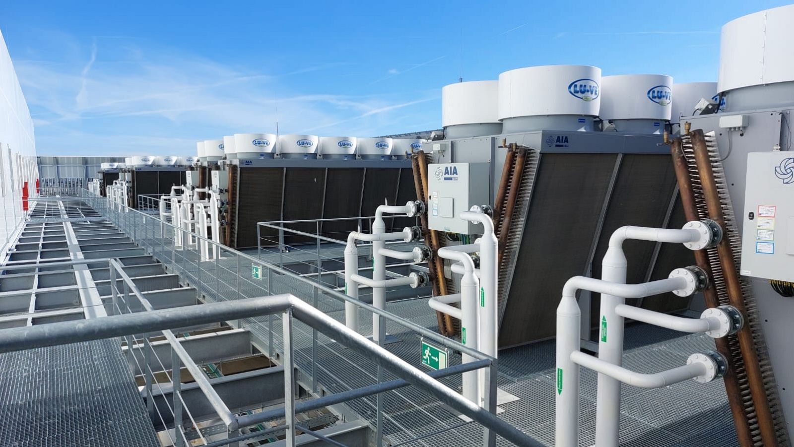 Así es por dentro un centro de datos, el corazón de internet