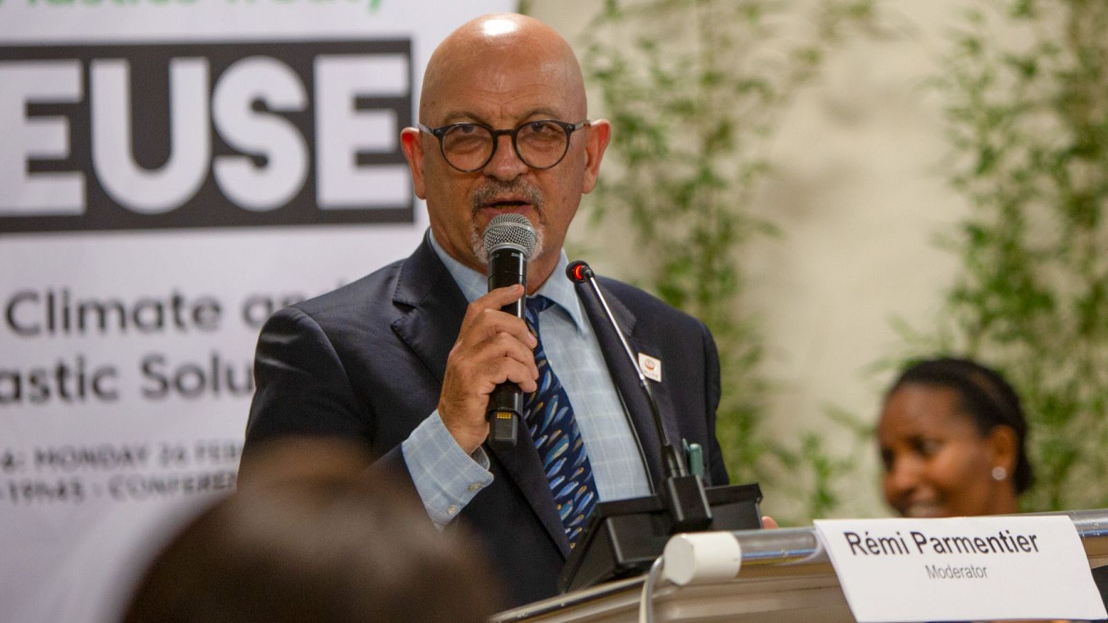 Xxx.bokep indonesia she's a genius at E-Stim play - it was