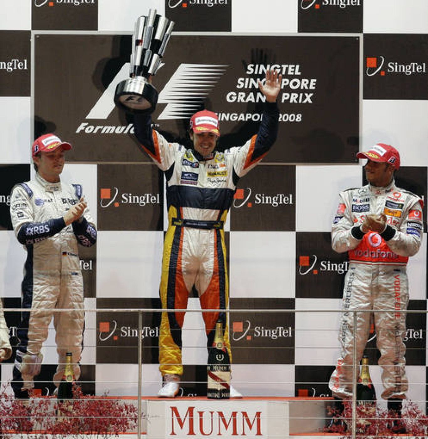 La FIA investiga la victoria de Alonso en Singapur en 2008 | RTVE