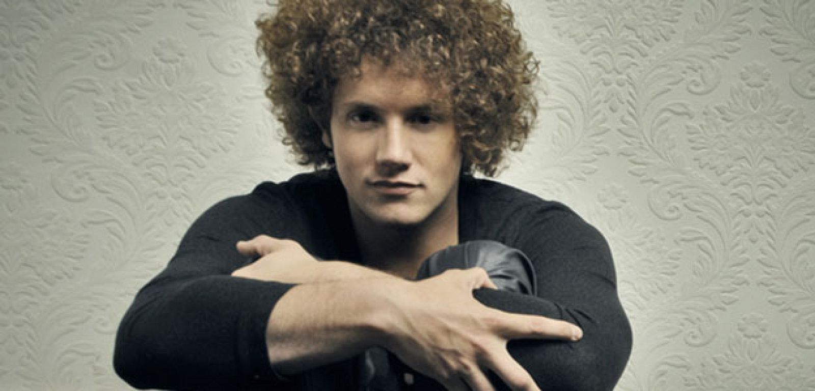 "Daniel Diges" es el título del primer álbum de nuestro representante a ...