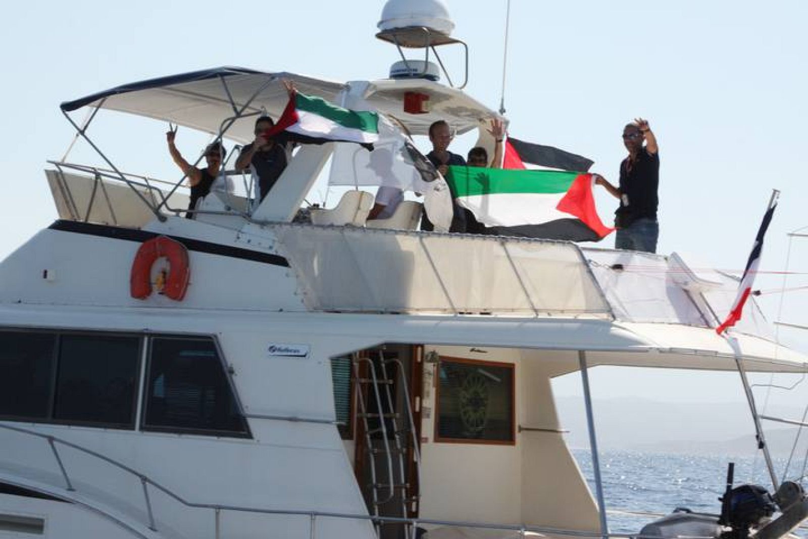 Un barco francés de la flotilla consigue zarpar hacia Gaza | RTVE