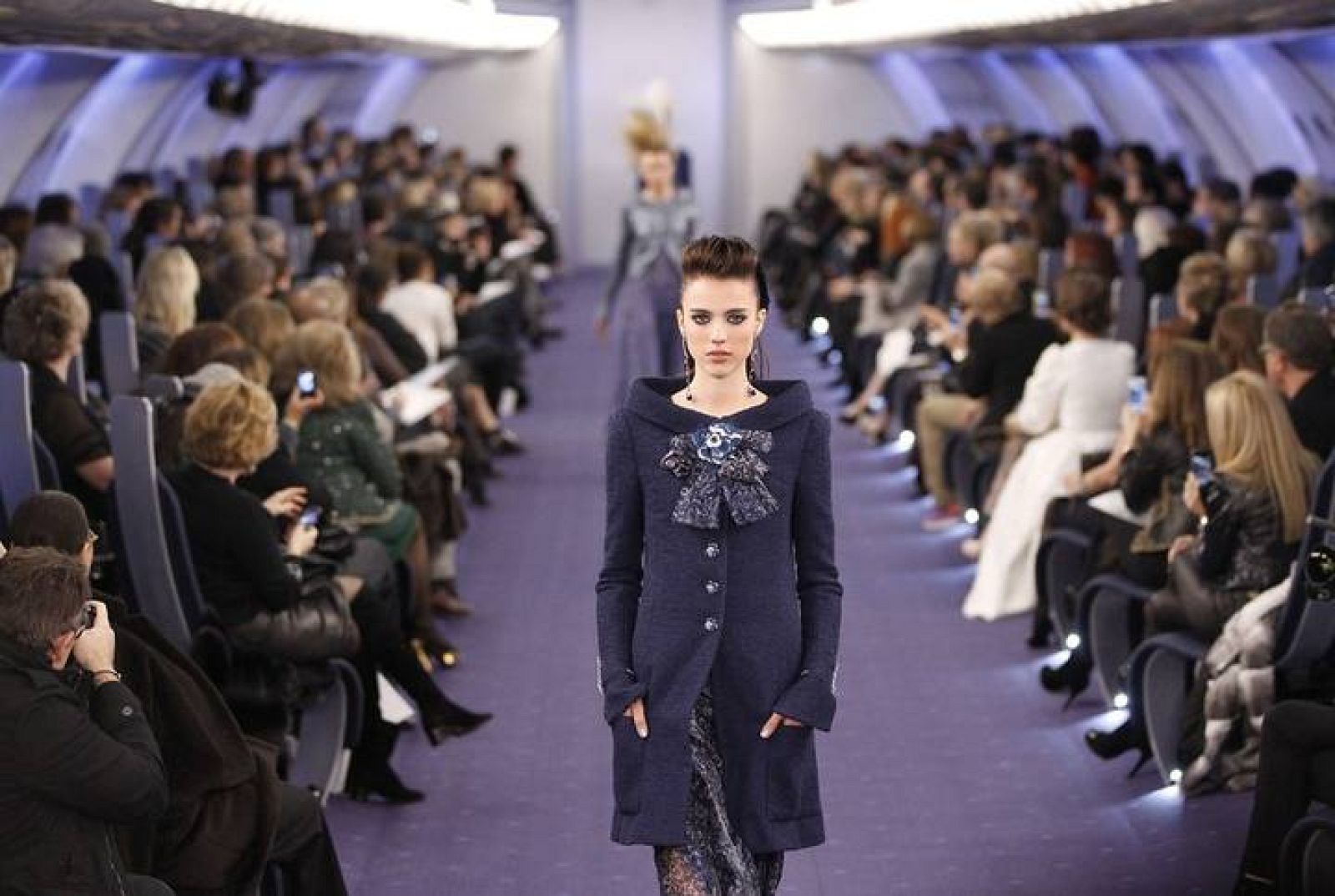 La moda viaja en la primera clase de Chanel - RTVE.es