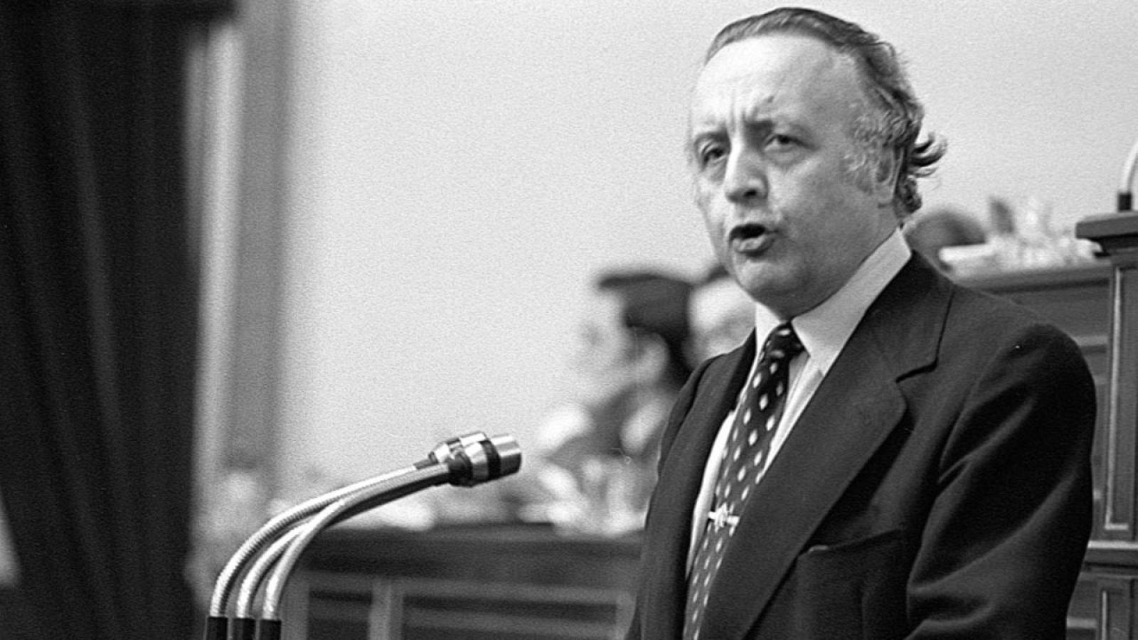 El exministro de Cultura Ricardo de la Cierva muere en Madrid a los 89 ...