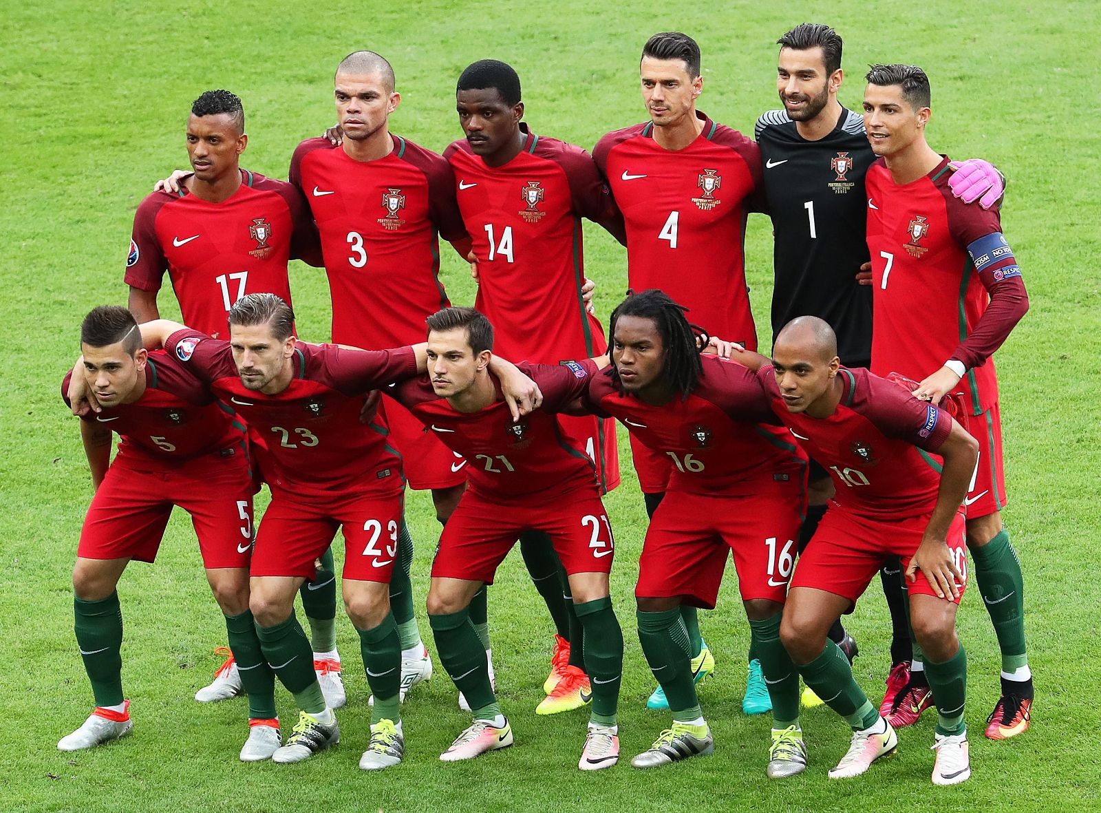 La Eurocopa con 24 equipos hizo más defensiva la competición