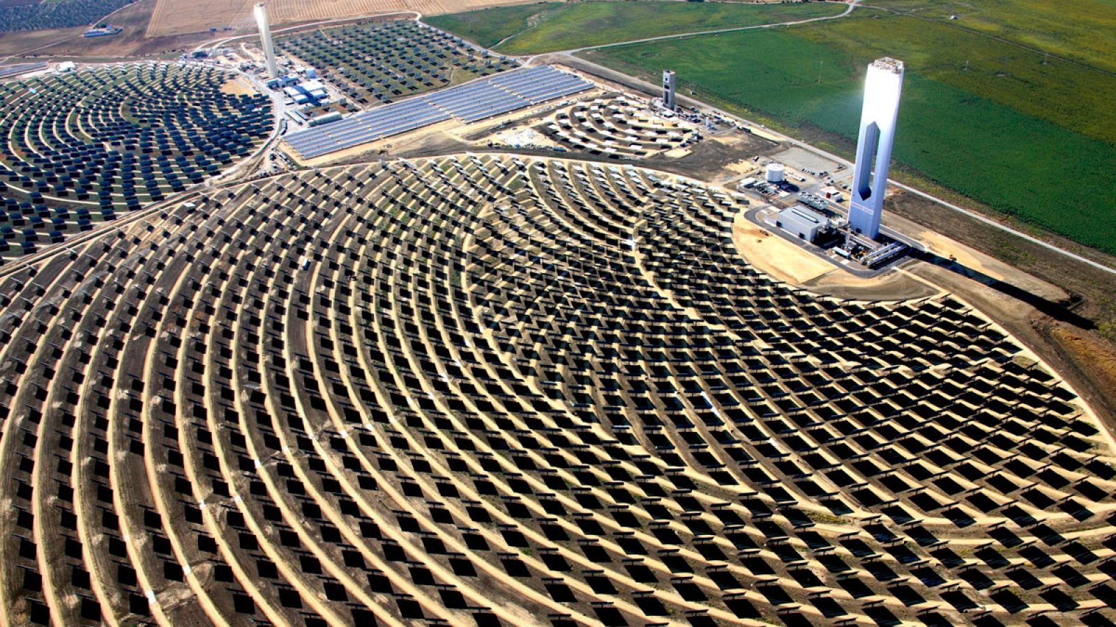 Cox Energy asume las filiales productivas de Abengoa