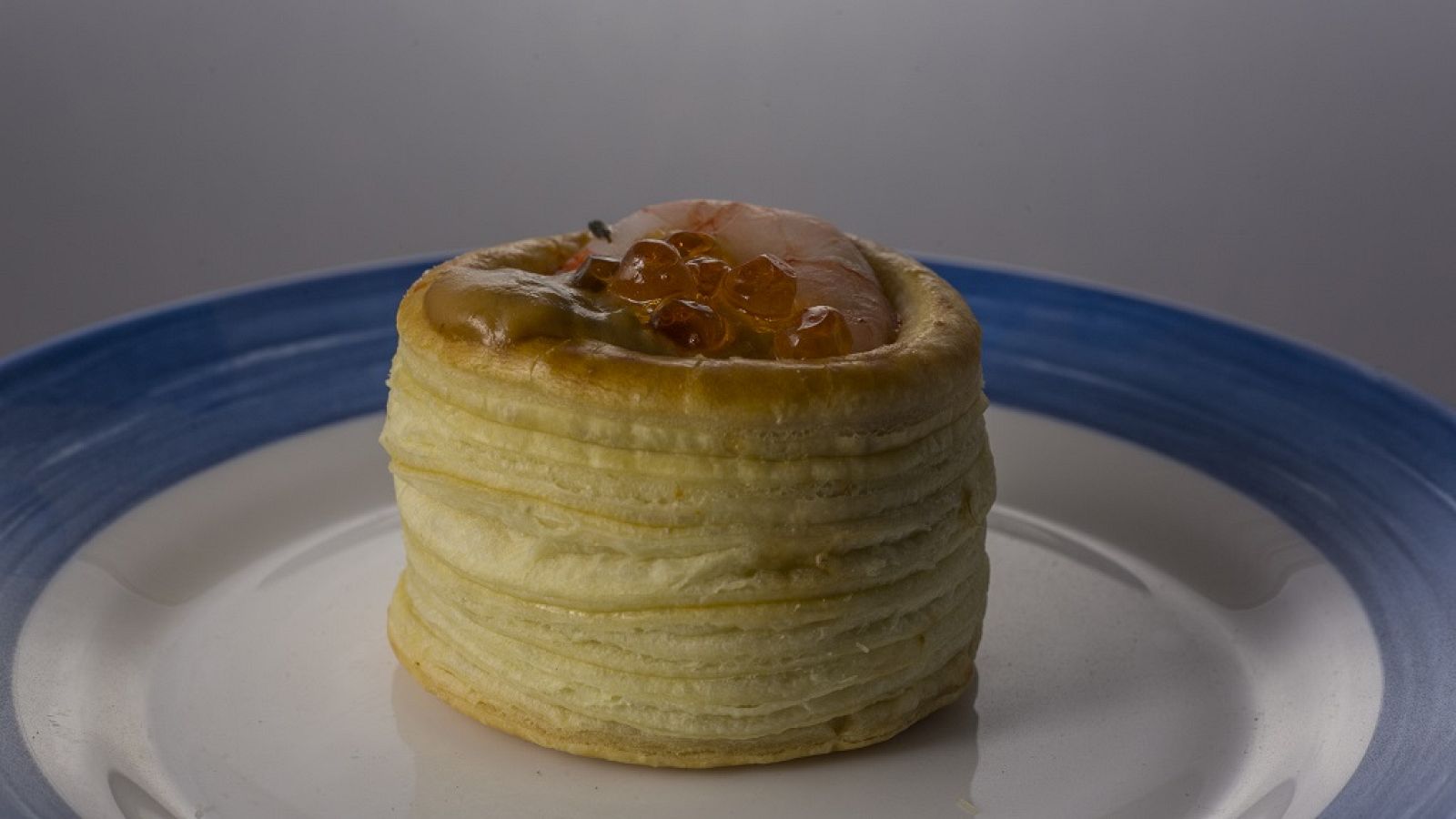 Receta de volován de gamba roja con hueva de salmón | RTVE.es