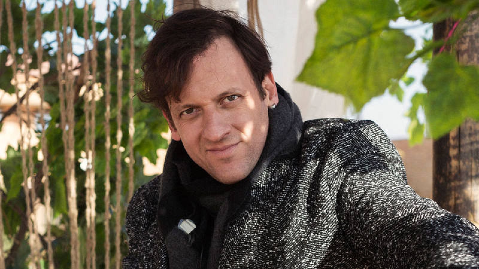 El actor Edu Soto y su sorprendente versatilidad