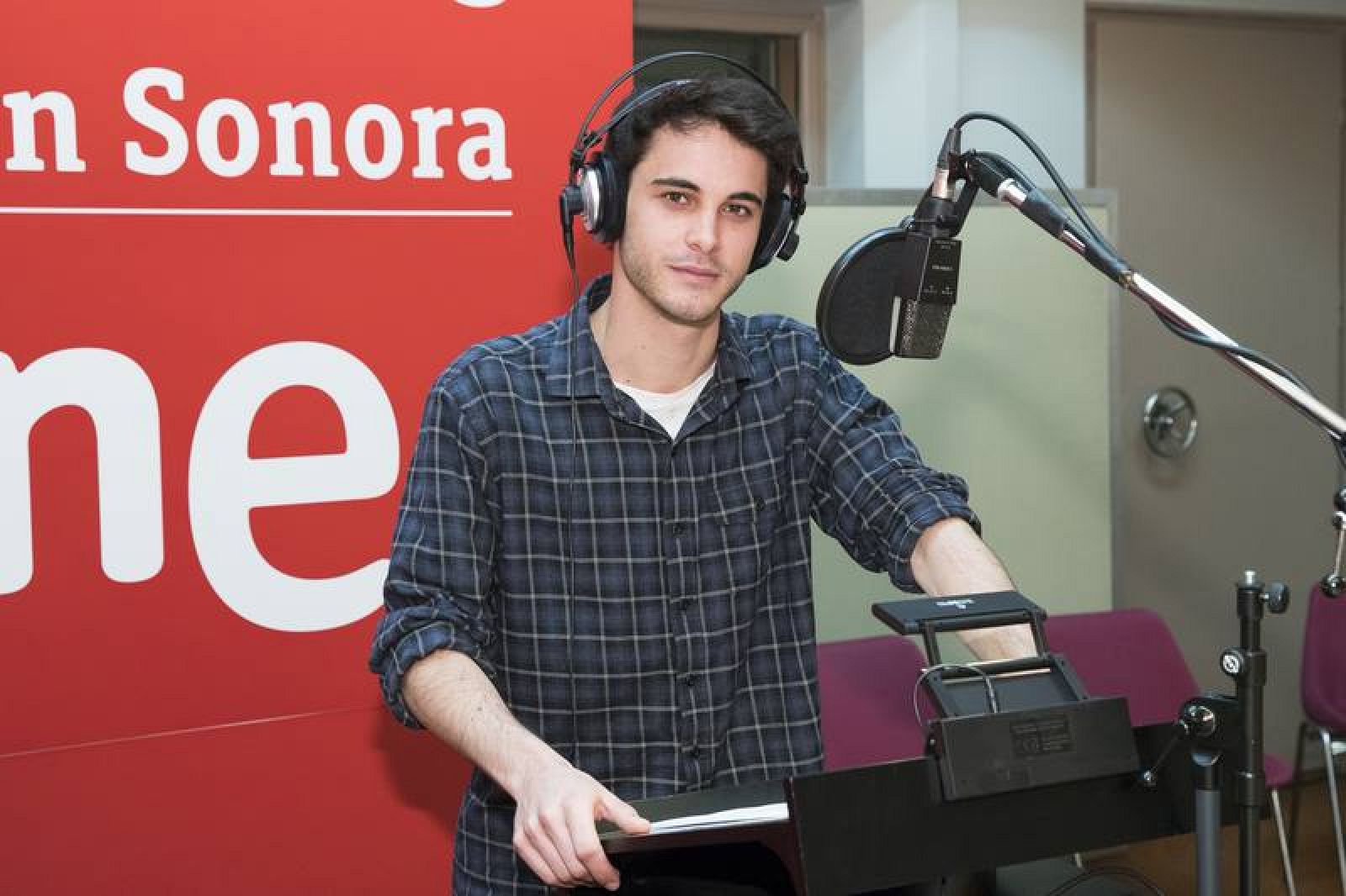 David Solans protagoniza los podcasts de 'El punto frío', la serie de ...