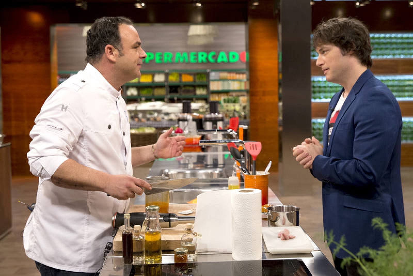 El chef Ángel León enseñará a los aspirantes de 'MasterChef 6' las ...